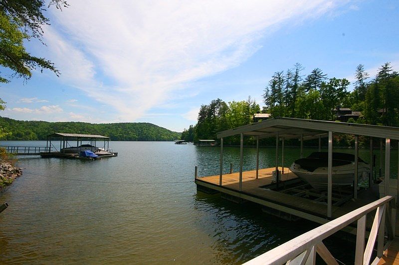 1887 Cleo Chapman Hwy, Sunset, SC 29685 | Zillow