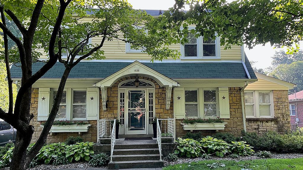 3123 Oriole Dr, Audubon Park, KY 40213 | Zillow