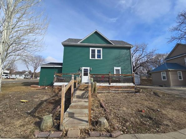 Pierre SD Single Family Homes For Sale - 18 Homes | Zillow