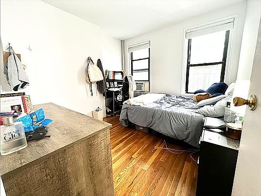 412 E 11th St APT 2RB, New York, NY 10009 | Zillow