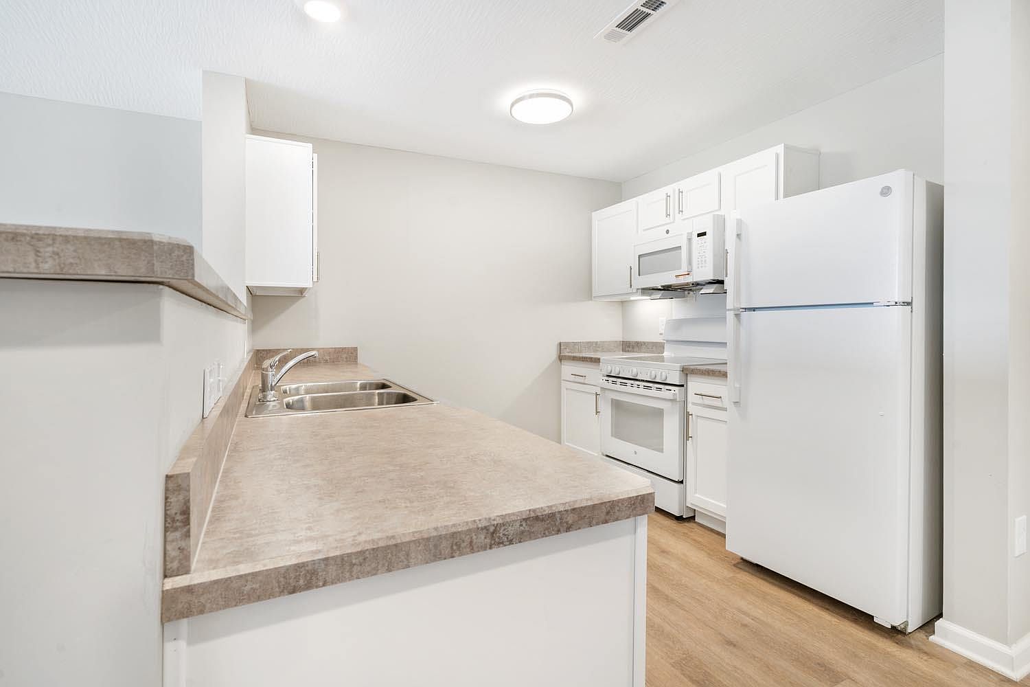 1059 Mace Rd NE #214, Carrollton, OH 44615 | Zillow