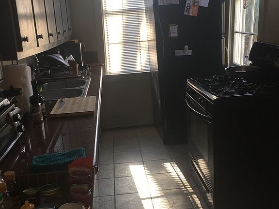 73B Vanderhorst St, Charleston, SC 29403 | Zillow