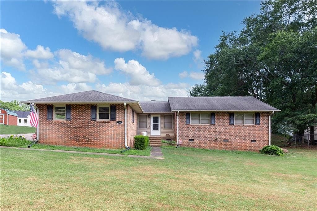 209 Oxmoor Dr, Anderson, SC 29625 | MLS #20264576 | Zillow