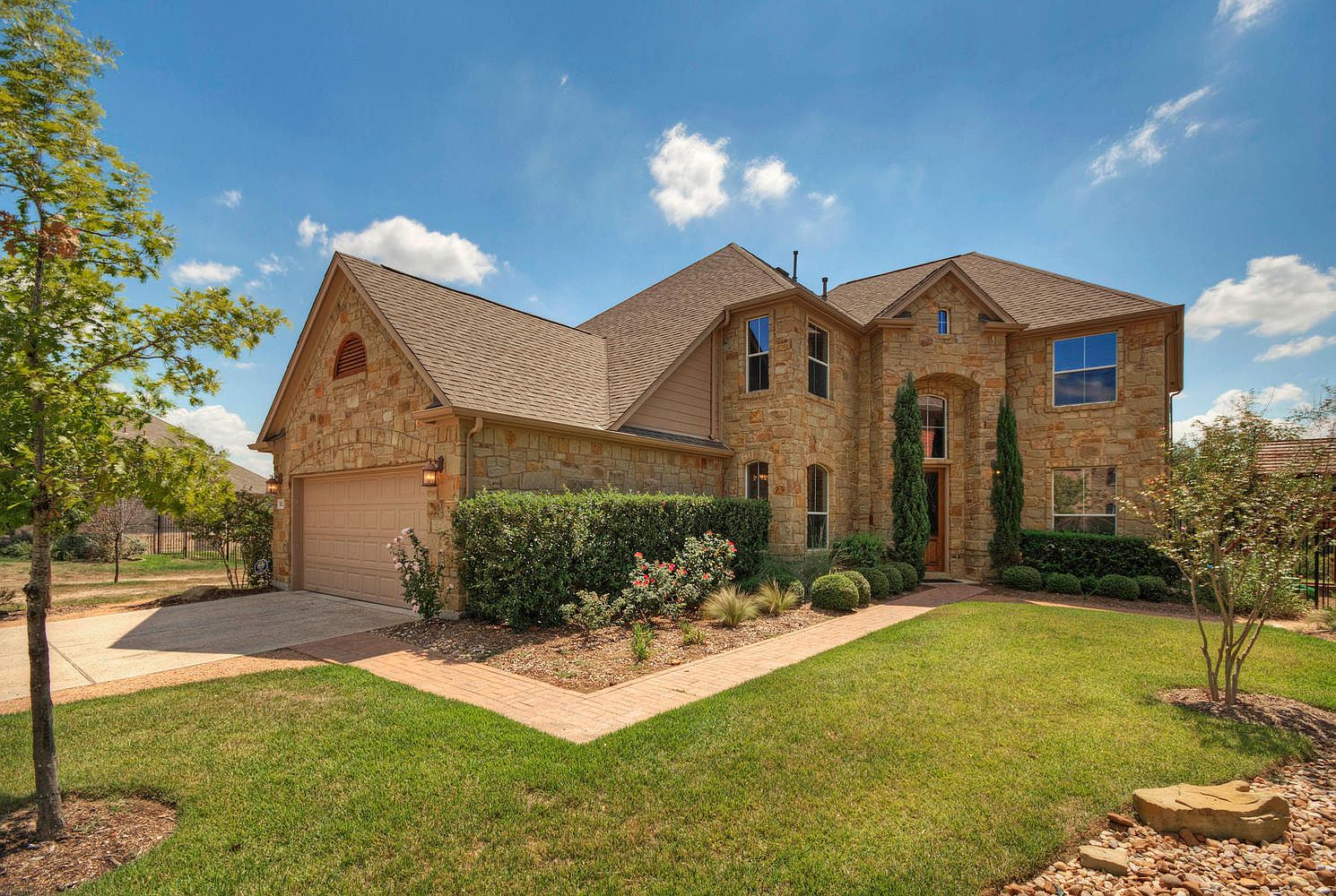 1022 Sunflower Trl, Sunset Valley, TX 78745 | Zillow