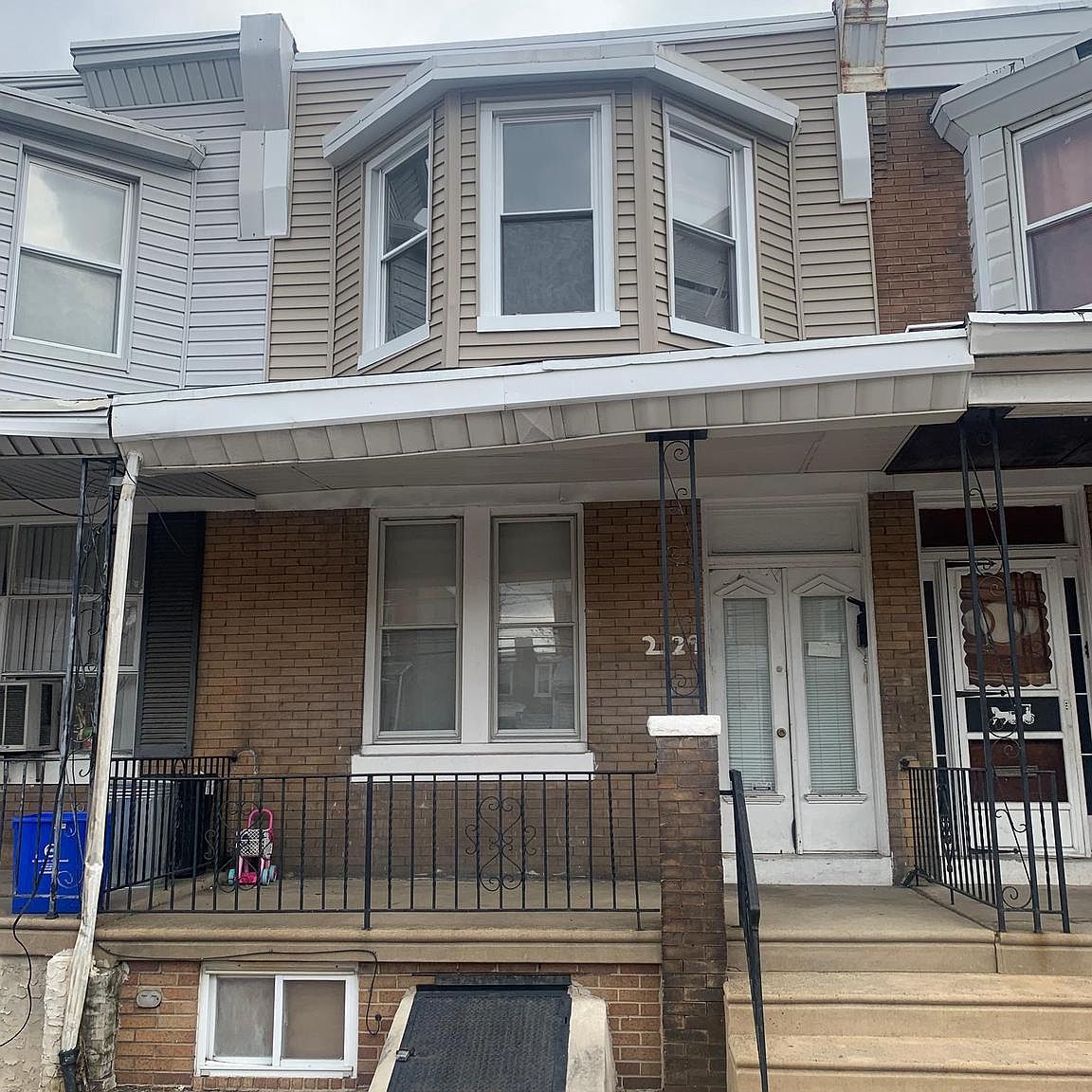 2129 S 65th St, Philadelphia, PA 19142 | Zillow