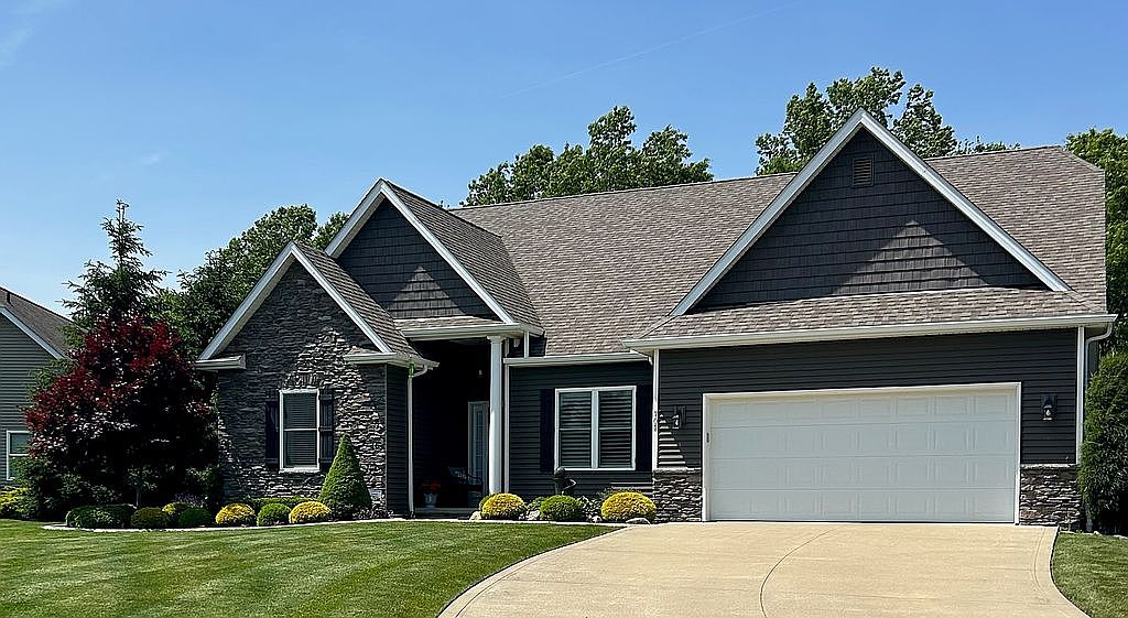 701 Joshua Oval, Wadsworth, OH 44281 | Zillow