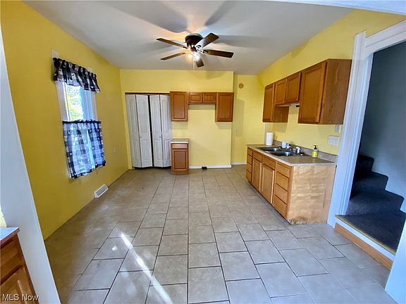 219 W Shafer Ave, Dover, OH 44622 | MLS #4502977 | Zillow