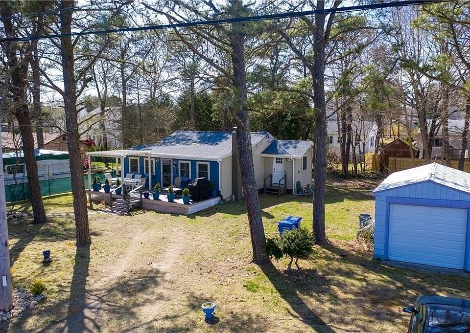 108 Balsam Rd, South Kingstown, RI 02879 | MLS #1331267 | Zillow