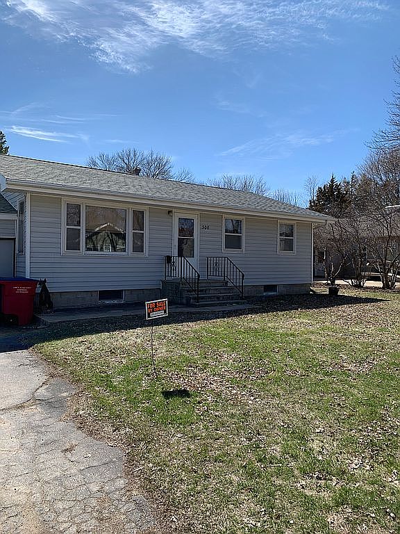 308 Main St, Fostoria, IA 51340 | Zillow