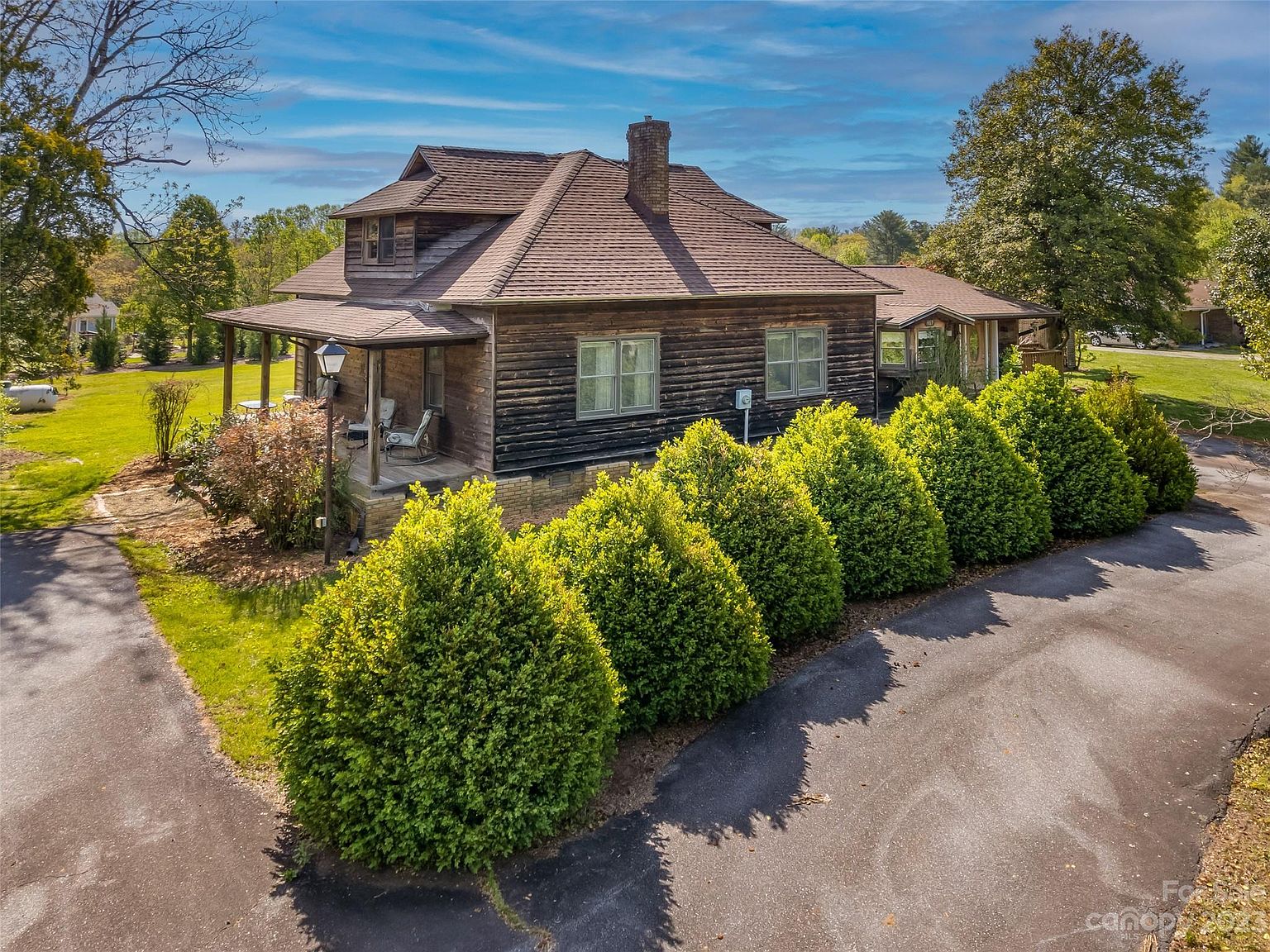 469 Ballenger Rd, Flat Rock, NC 28731 | Zillow