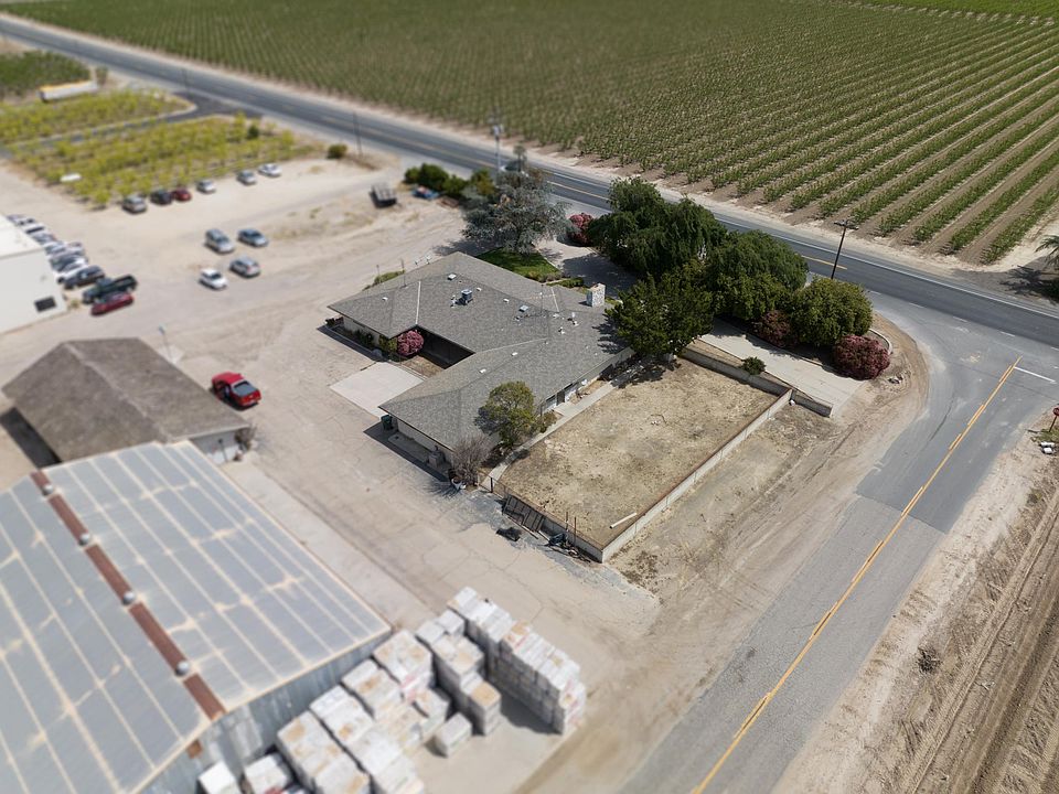 42423 Road 56, Reedley, CA 93654 | Zillow