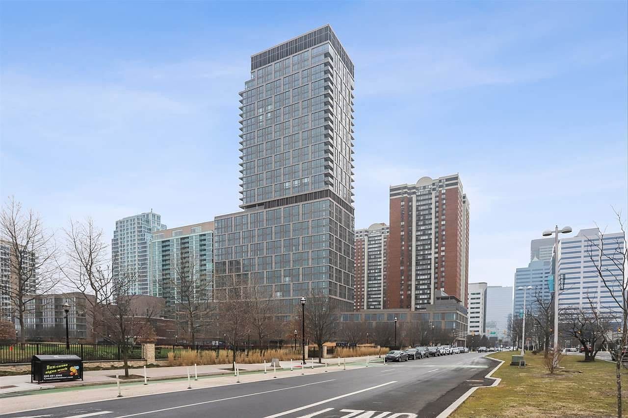 75 Park Ln S APT 324, Jersey City, NJ 07310 | Zillow