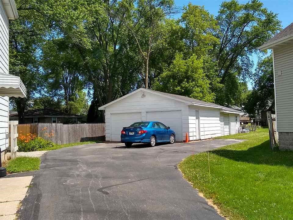 912 Mather St, Green Bay, WI 54303 | Zillow