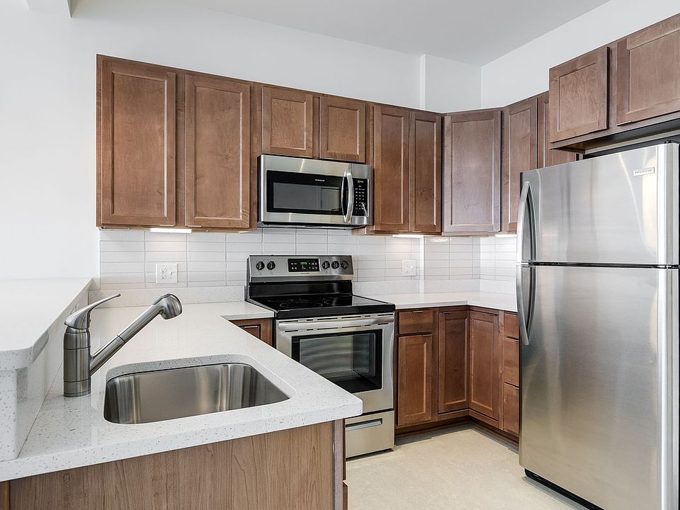 Century Flats - 1004 N Thompson St Richmond VA | Zillow