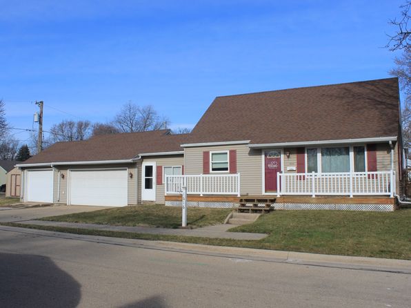 Sterling IL Real Estate - Sterling IL Homes For Sale | Zillow