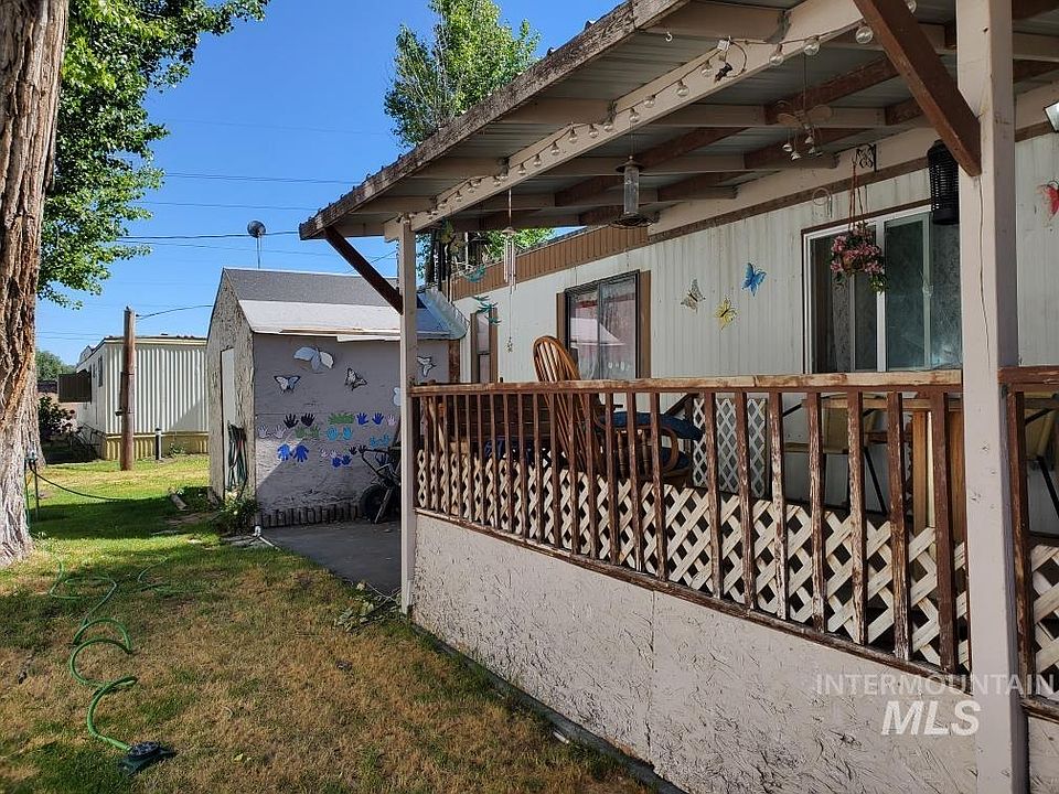 171 Blue Lakes Blvd S TRAILER 17, Twin Falls, ID 83301 | Zillow