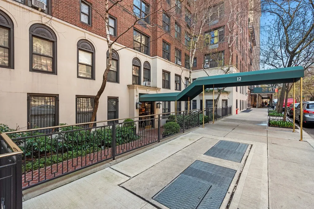 12 East 97th Street #3B in Carnegie Hill, Manhattan | StreetEasy