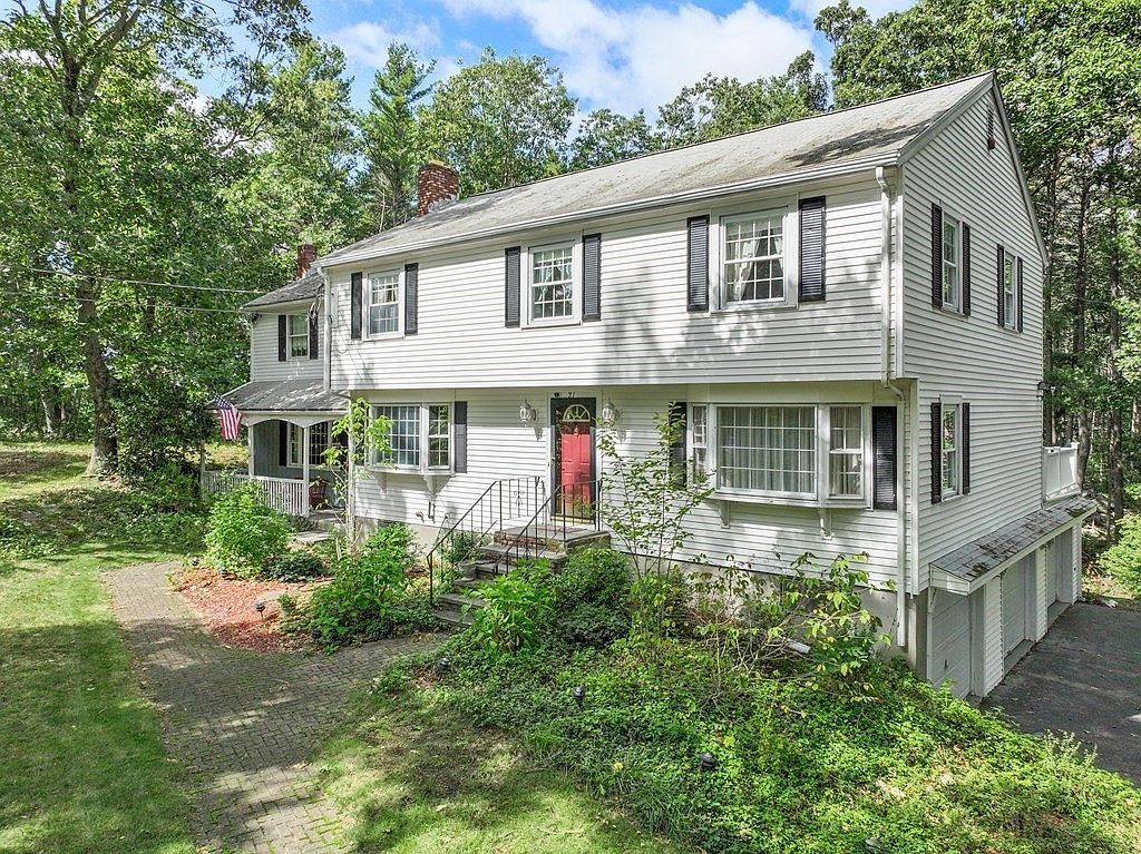 21 Village Gate Rd, Canton, MA 02021 | Zillow
