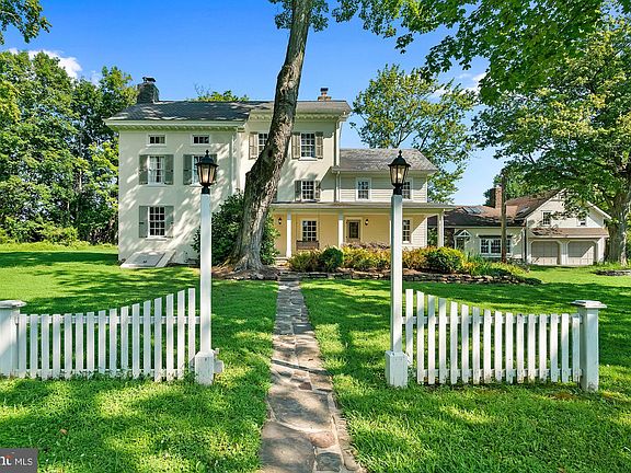 978 Highland Rd, Newtown, PA 18940 | Zillow