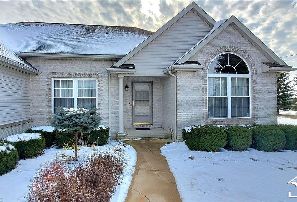 7415 Consear Rd, Ottawa Lake, MI 49267 | Zillow