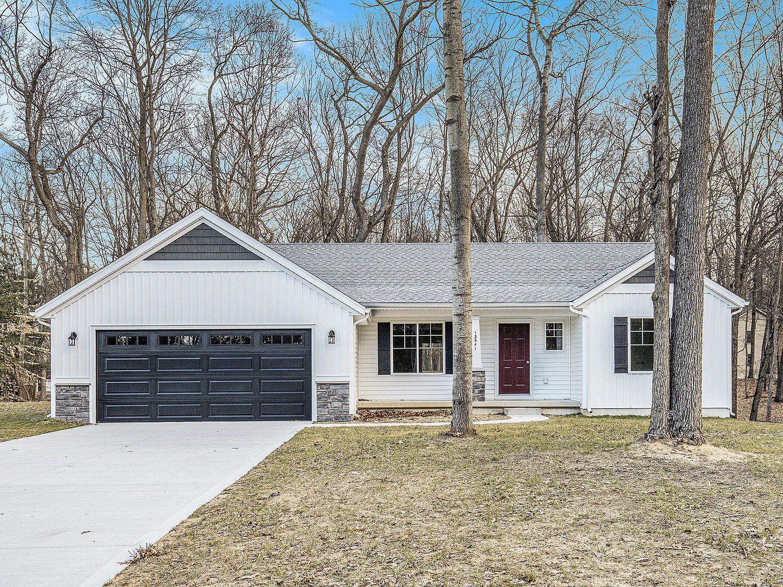 13541-16 Mile Rd NE, Gowen, MI 49326 | Zillow