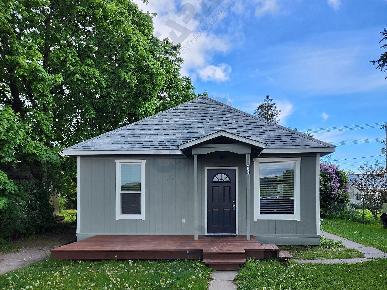 209 7th Ave E, Polson, MT 59860 | Zillow