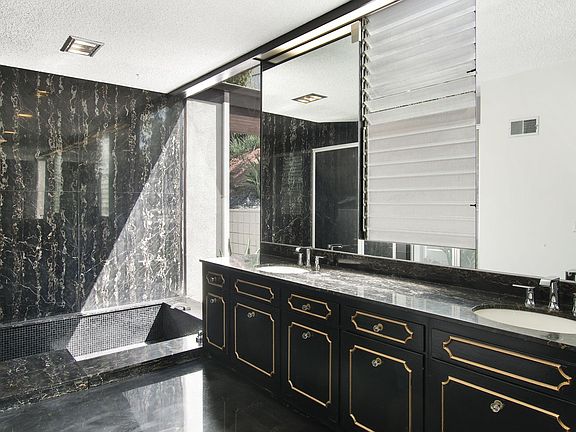 1760 Carla Rdg, Beverly Hills, CA 90210 | Zillow