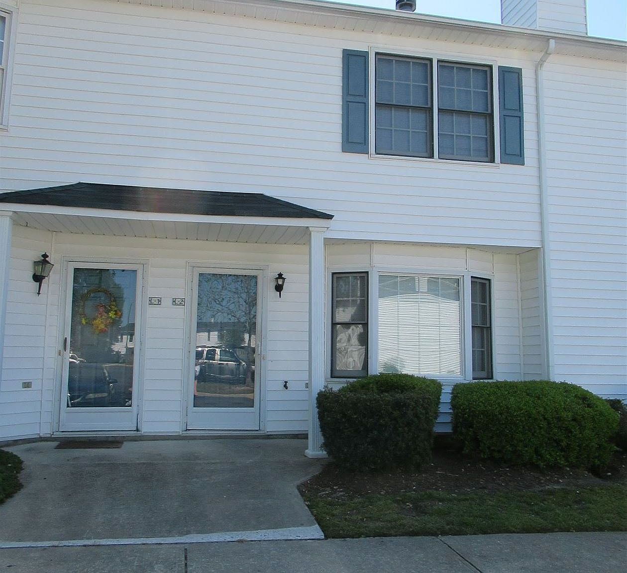 3959 Sterling Pointe Dr #8, Winterville, NC 28590 | Zillow