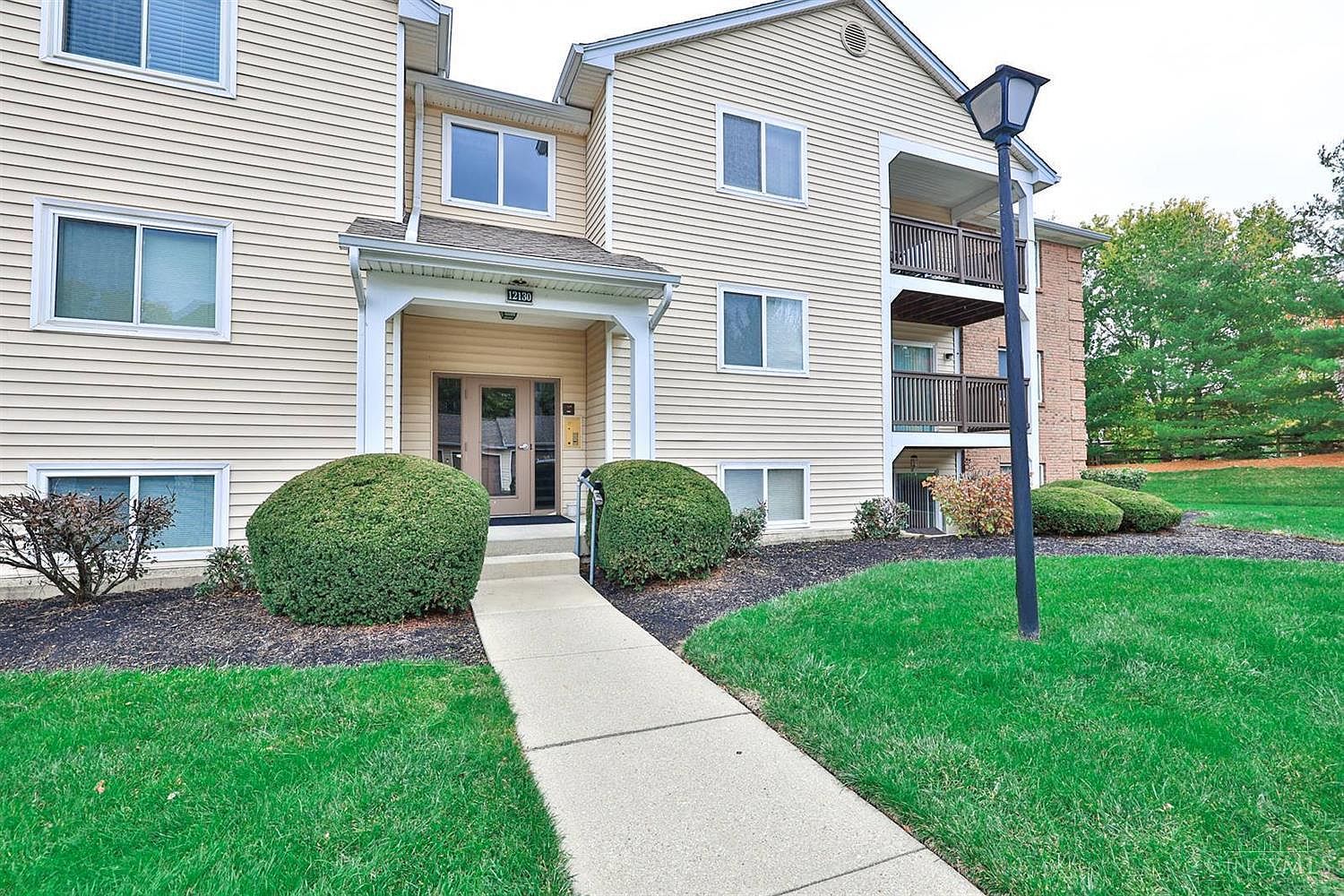 12130 Regency Run Ct APT 10, Cincinnati, OH 45240 | Zillow