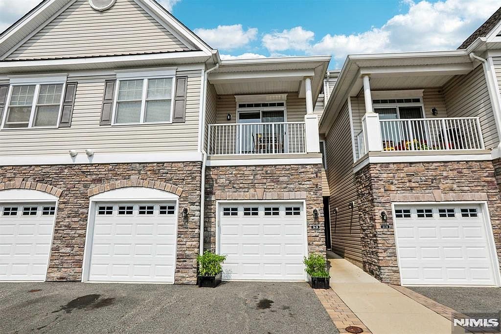 28 Elston Ct #28, Haskell, NJ 07420 | Zillow