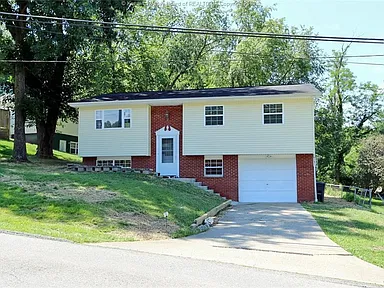 745 Gordon Dr South Charleston WV | Zillow