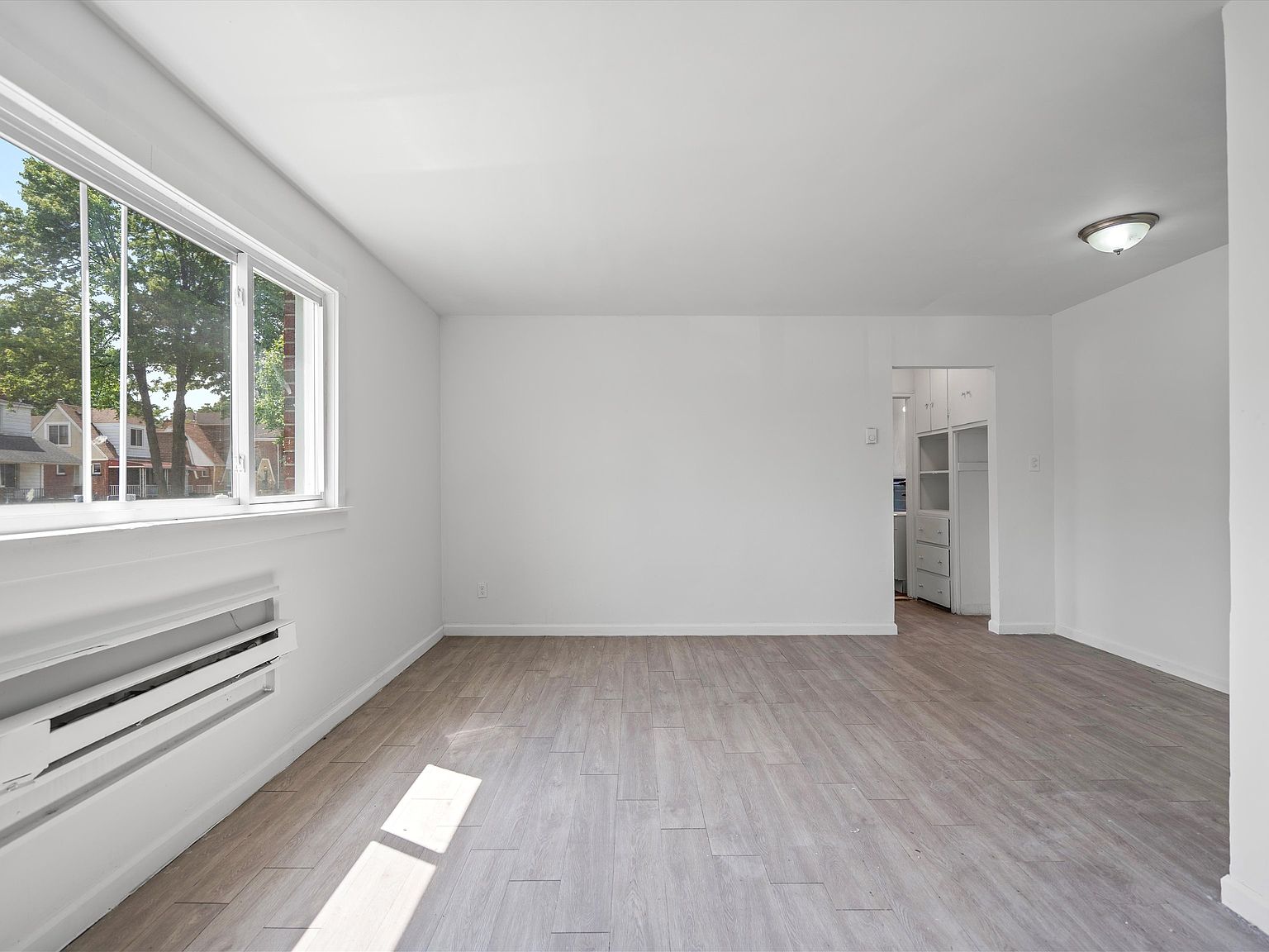 15211 Fenkell St #A4, Detroit, MI 48227 | Zillow