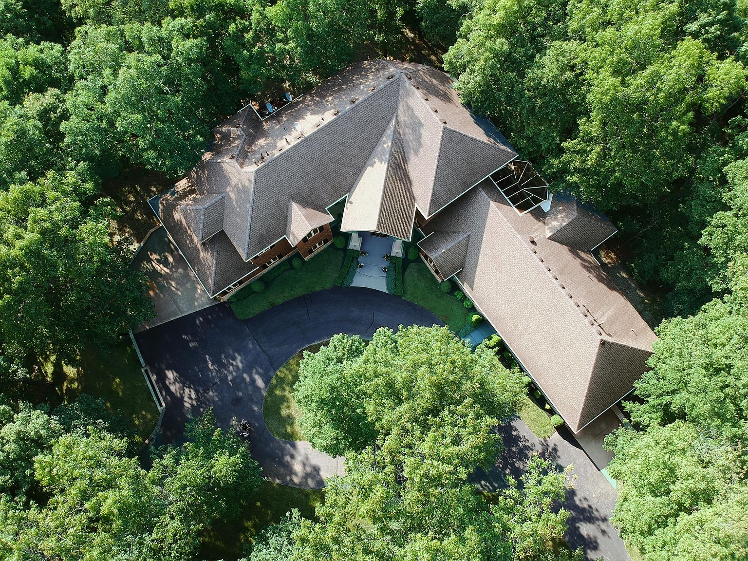 5008 E Stonegate Ct, Springfield, MO 65809 | Zillow