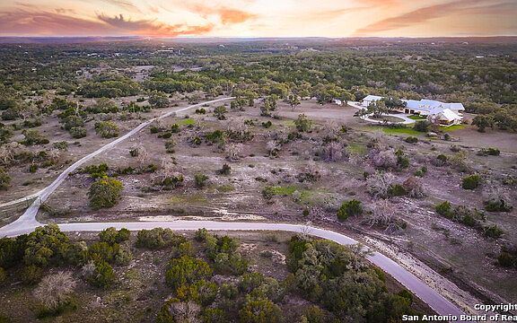 1141 Currie Ranch Rd, Wimberley, TX 78676 | MLS #1747755 | Zillow