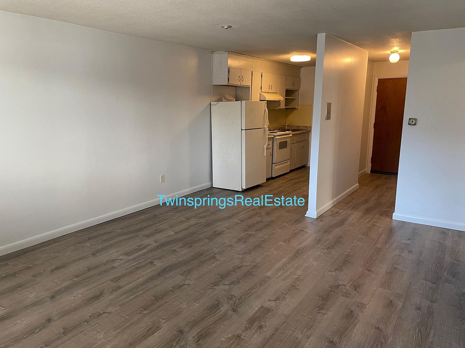 250 Spring St APT 5, West Roxbury, MA 02132 | Zillow