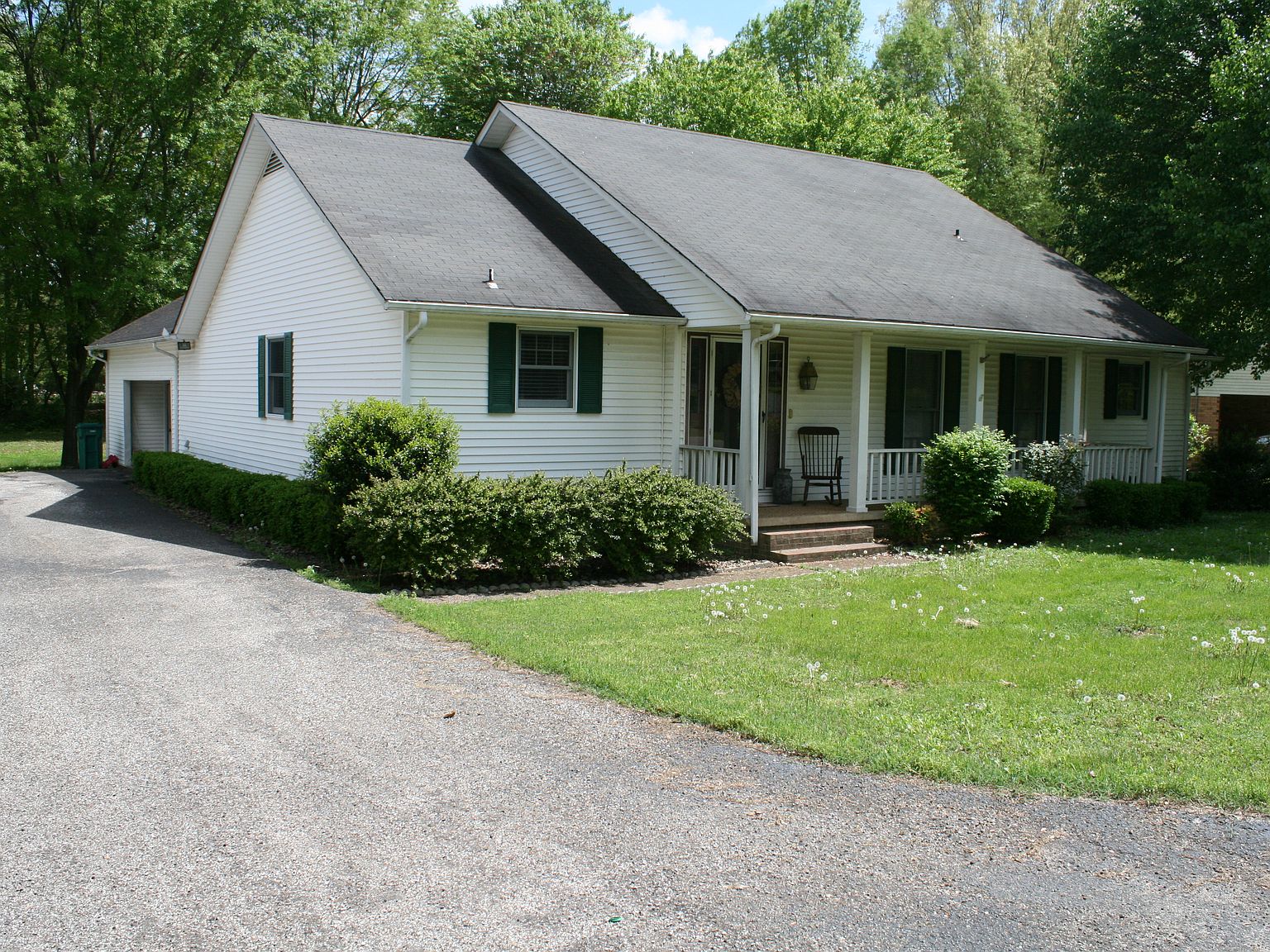 8146 E Denney Dr, Milan, TN 38358 | Zillow