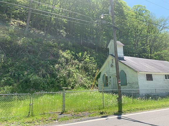 8016 Rocket Boys Dr, Squire, WV 24884 | MLS #86608 | Zillow