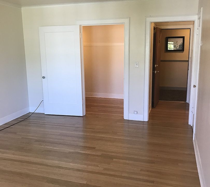 Washington Irving Apartments - 1305 E Howell St Seattle, WA | Zillow