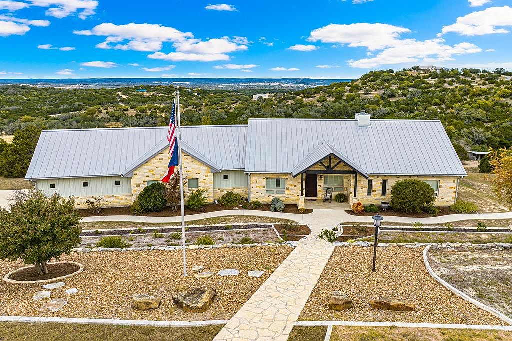 230 Skyline Trl, Pipe Creek, TX 78063 | Zillow