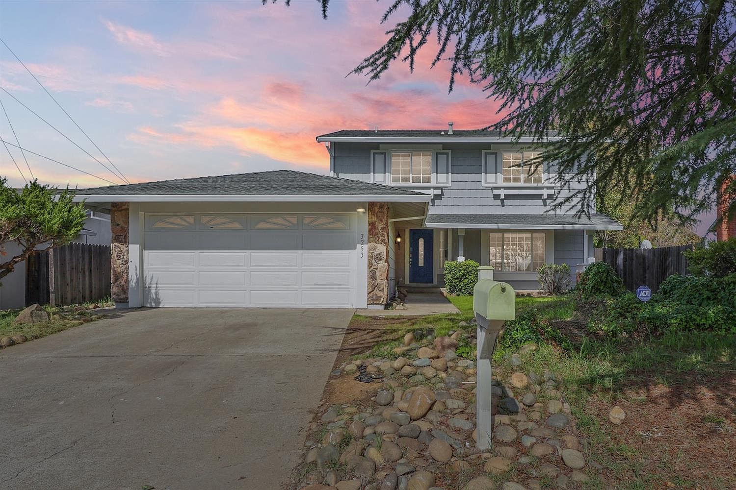 3253 Explorer Dr, Sacramento, CA 95827 | Zillow