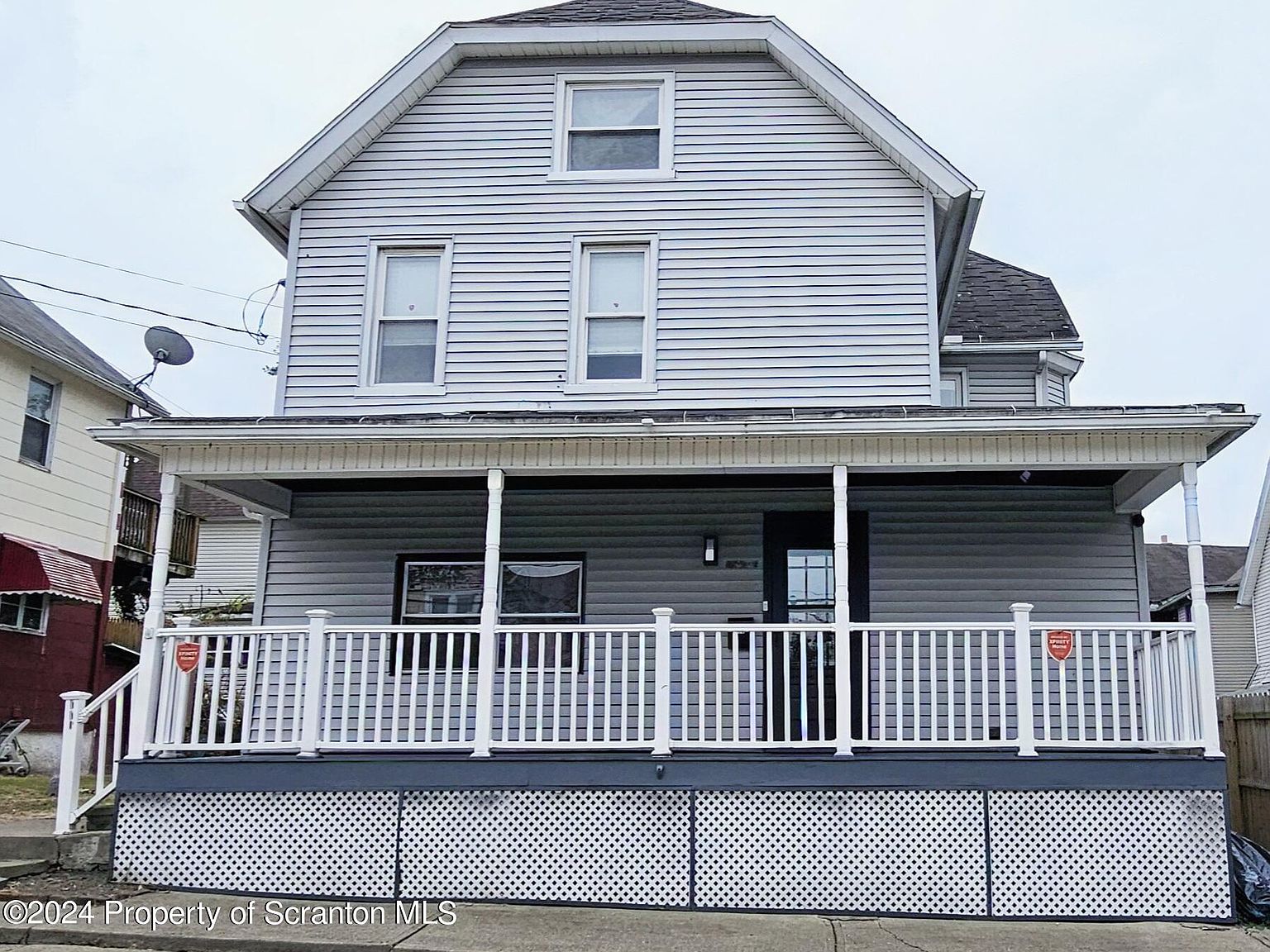 110 Ash St, Scranton, PA 18509 | Zillow 110 Ash St, Scranton, PA 18509 | Zillow