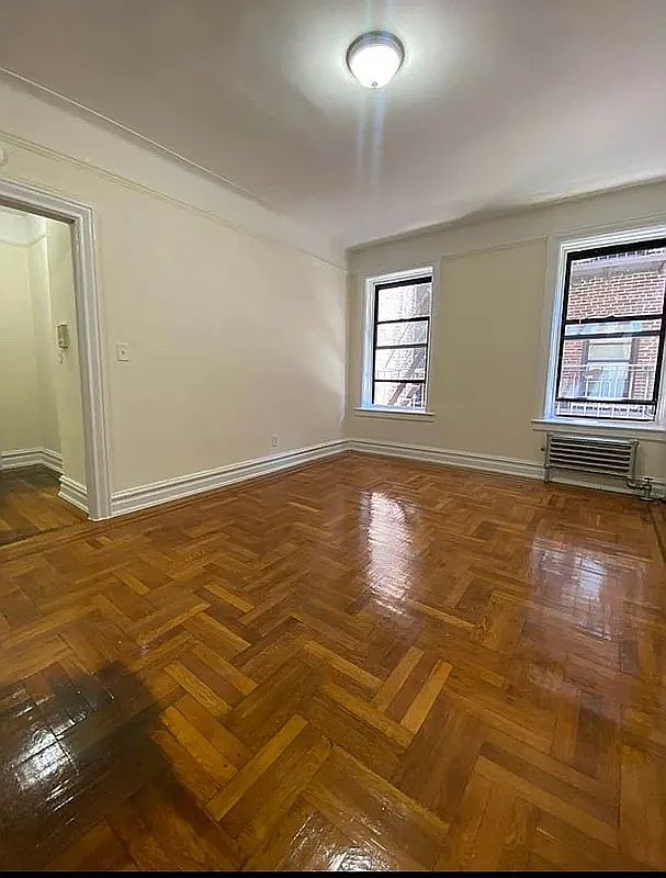 118-10 84th Ave #4, Kew Gardens, NY 11415 | Zillow