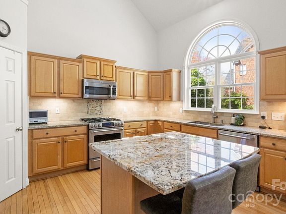 1726 Sanridge Wind Ln #73, Charlotte, NC 28262 | Zillow