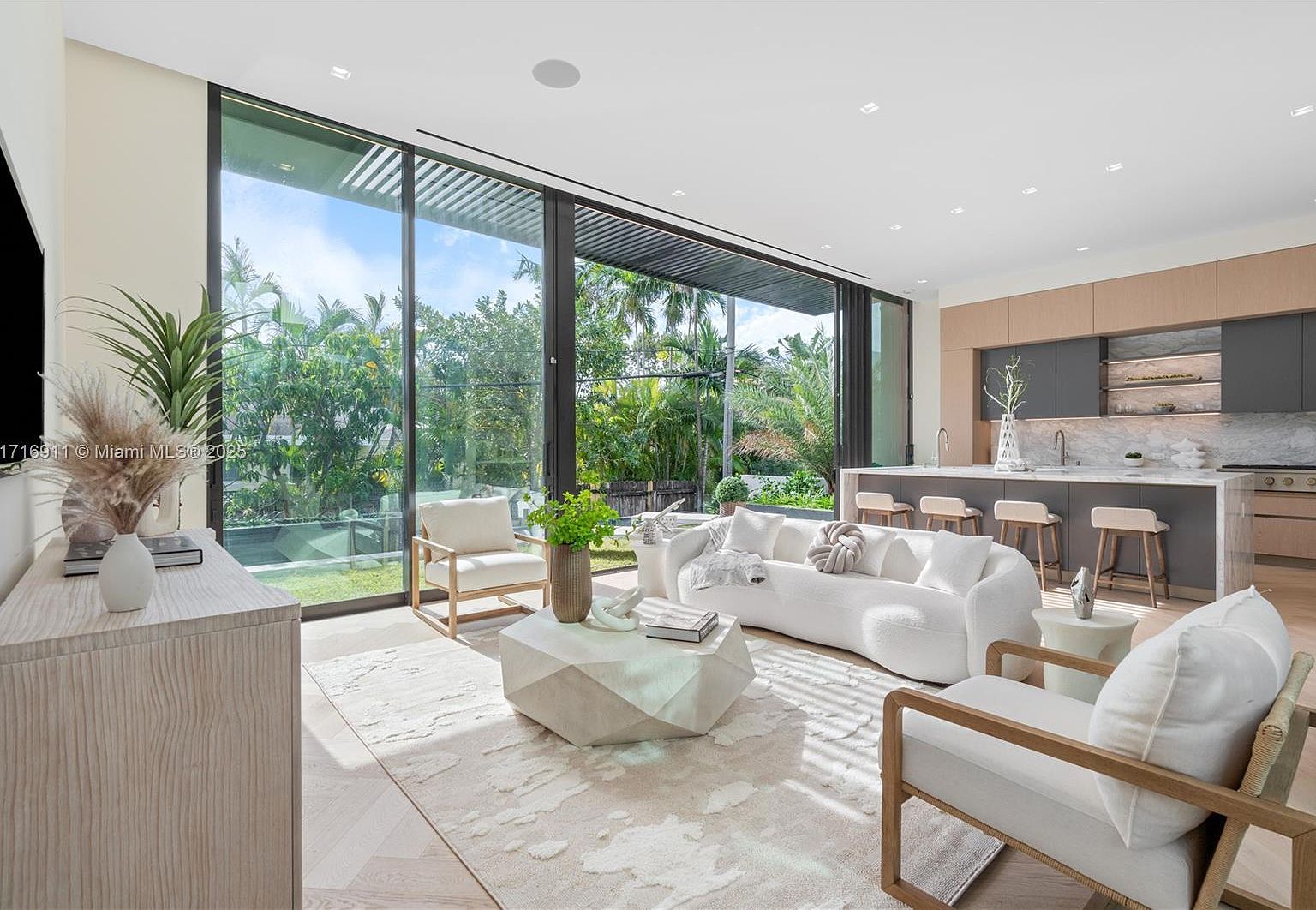 (Undisclosed Address), Miami Beach, FL 33140 | Zillow