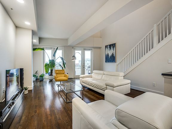 5055 Addison Cir PENTHOUSE 726, Addison, TX 75001 | Zillow