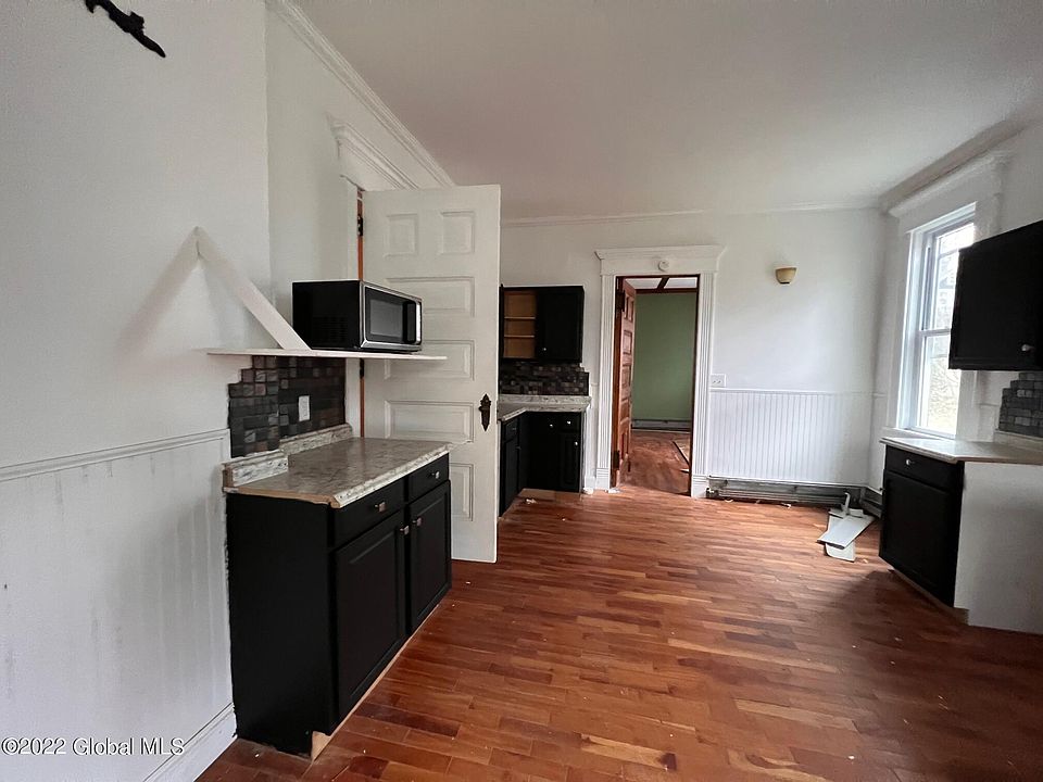 101 S Perry St, Johnstown, NY 12095 | MLS #202224999 | Zillow