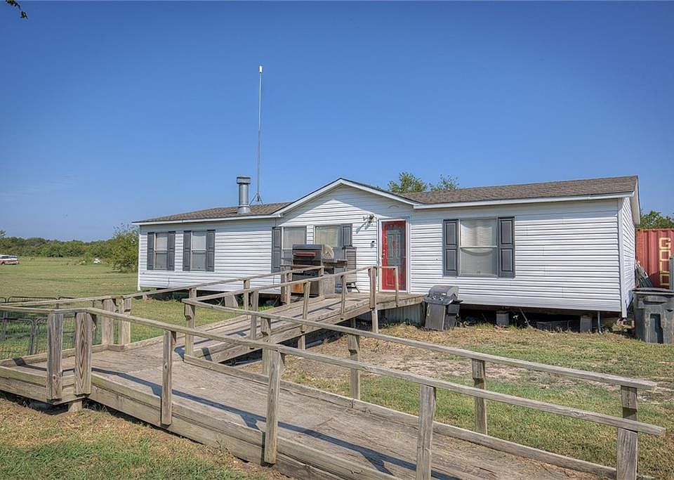 1598 Private Road 2542, Quinlan, TX 75474 | Zillow