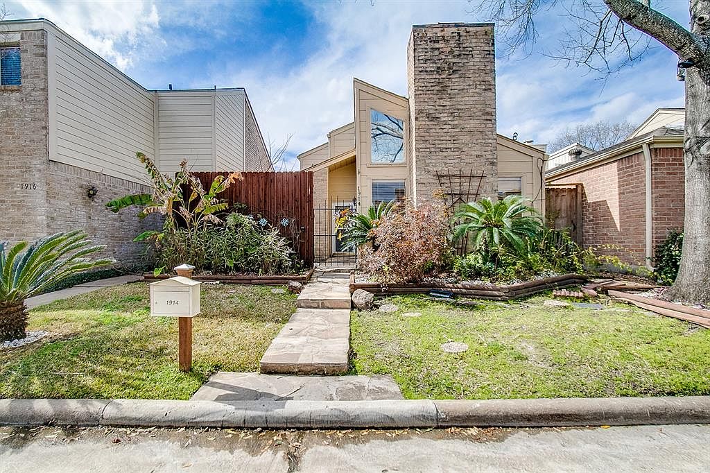 1914 Trixie Ln, Houston, TX 77042 | Zillow