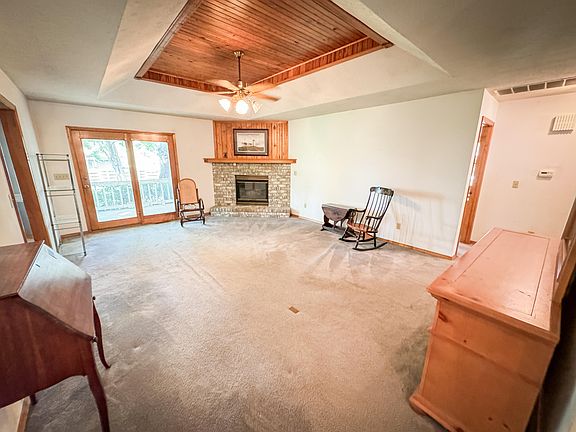 3383 W Primrose, Springfield, MO 65807 | MLS #60269742 | Zillow