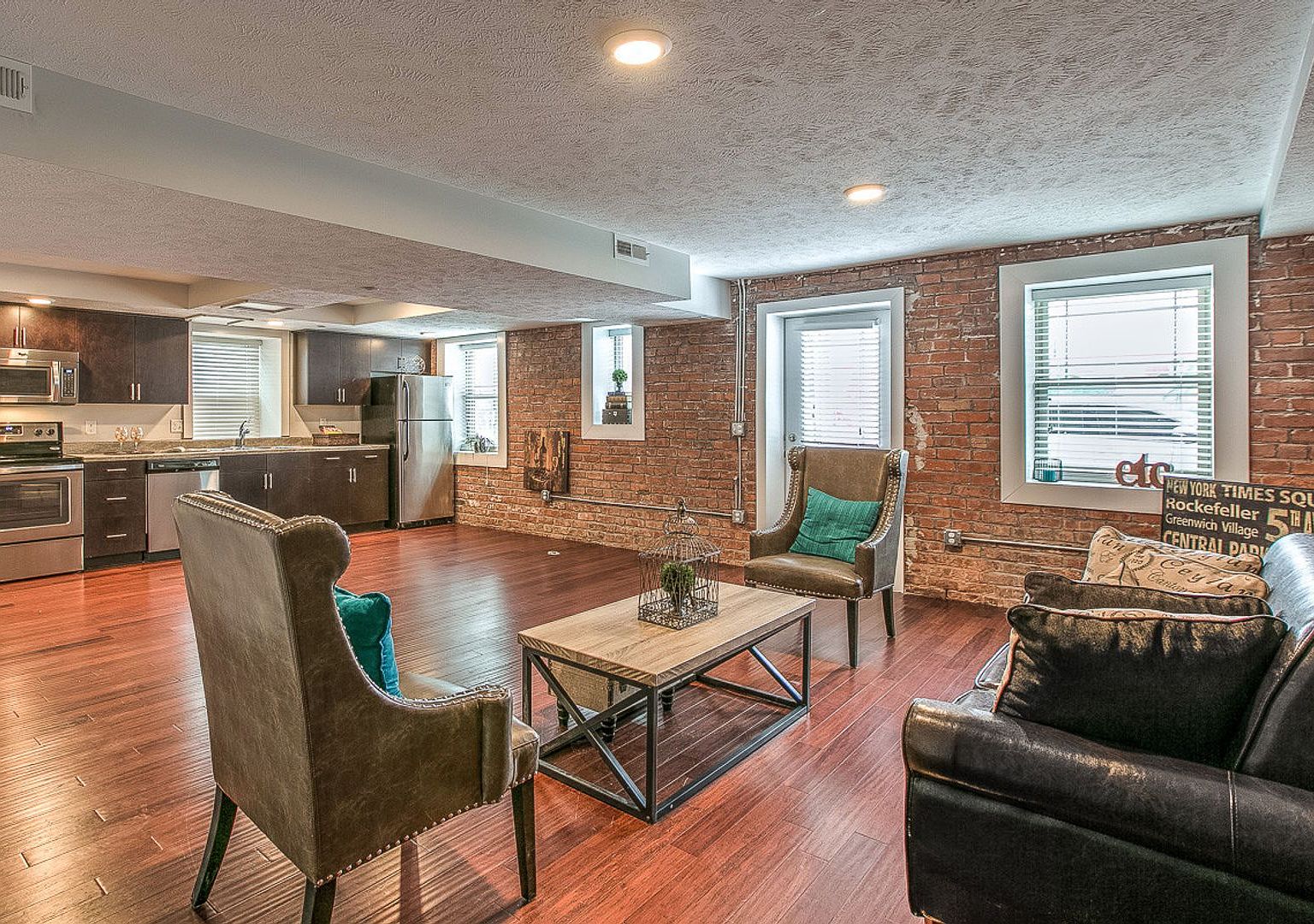 628 Park Ave #2B-B1400, Omaha, NE 68105 | Zillow